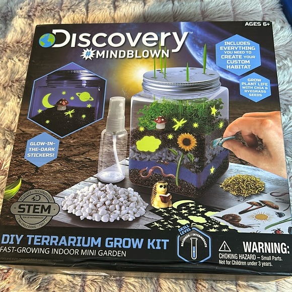 Discovery | Toys | Discovery Mindblown Diy Terrarium Grow | Poshmark